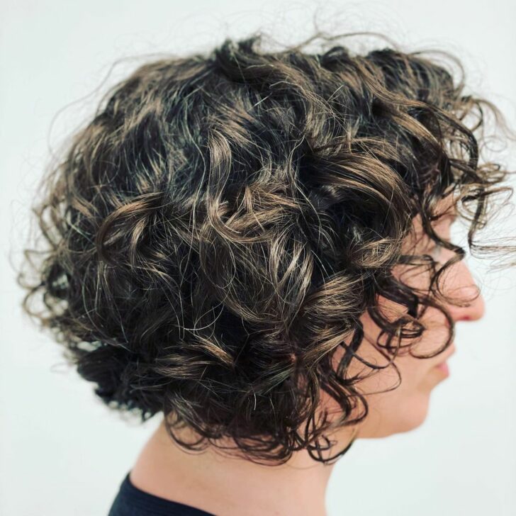 10 Most Flattering Hairstyles For Women With Thin Curly Hair