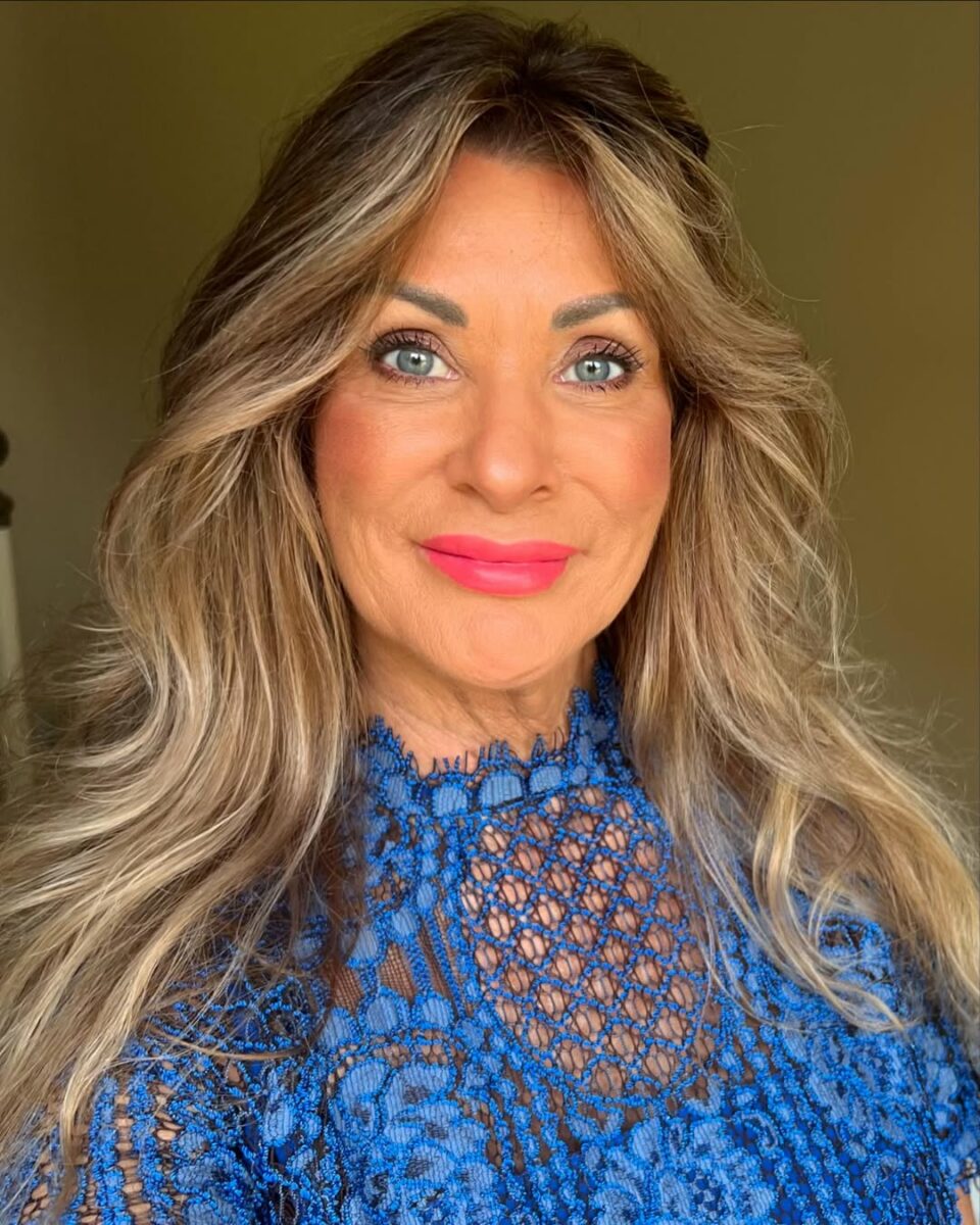 14 Haircuts For Women Over 50 With Thin Hair That Add Body And Volume