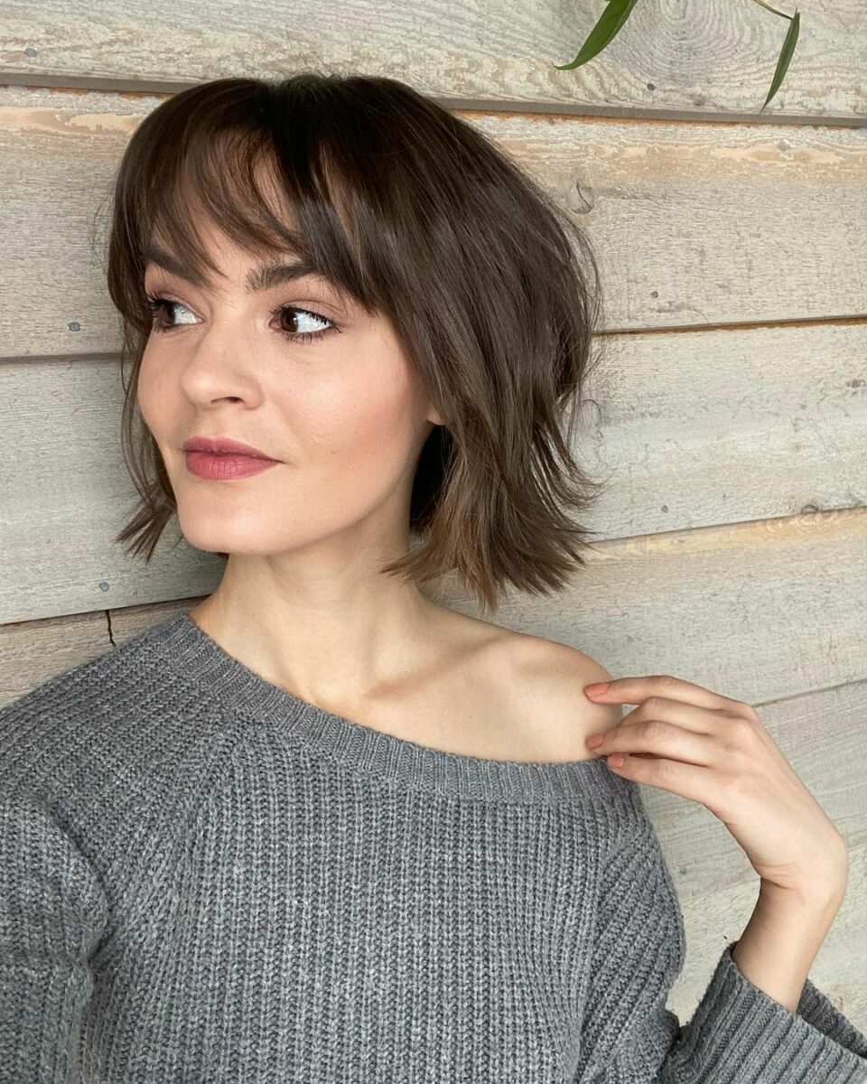 12 Chin-Length Wavy Hairstyles That Will Totally Transform Your Look