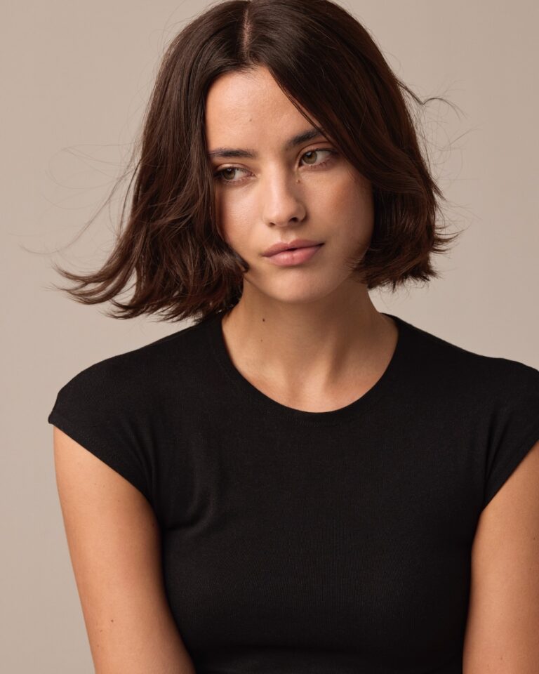 10 Gorgeous Jaw-Length Haircuts For Every Hair Type