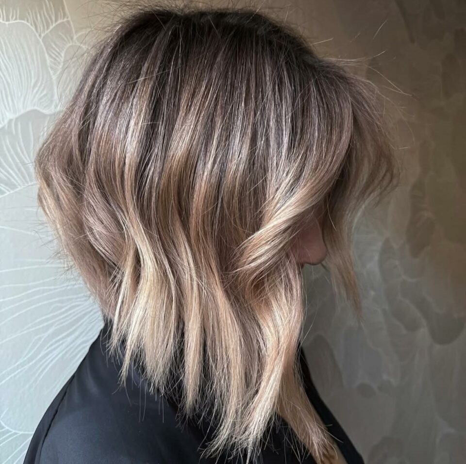 10 Long Stacked Bob Haircuts For Effortless Volume And Modern Look