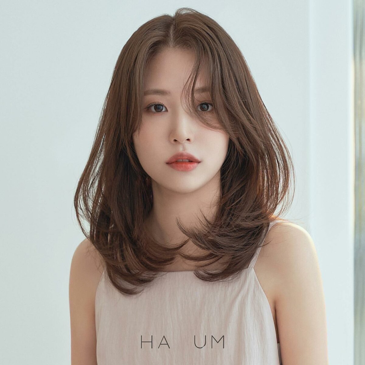 11 Stunning Medium Haircuts For Women For Every Hair Type