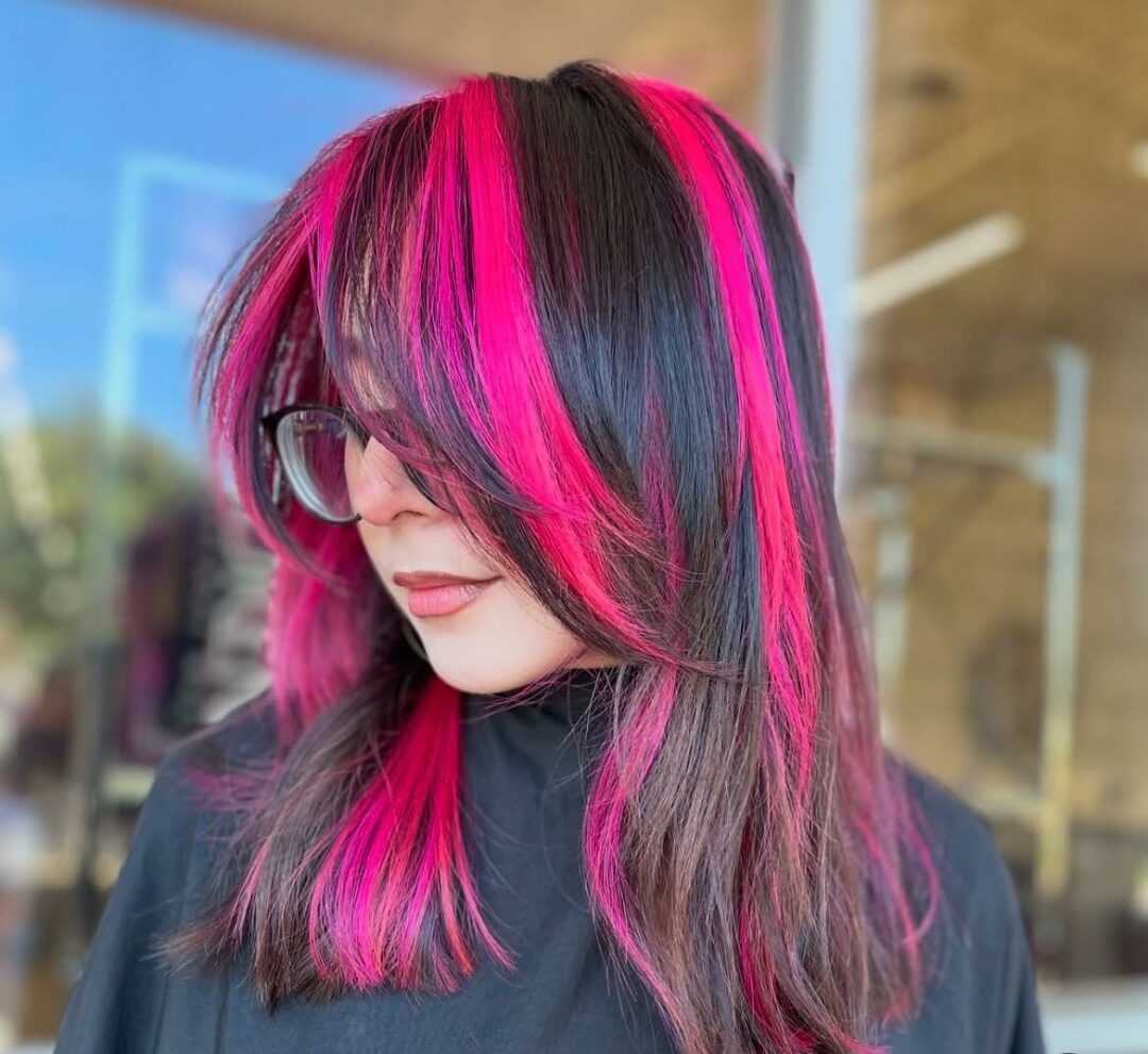 10 Skunk Stripe Hair Ideas That Will Boldly Transform Your Look