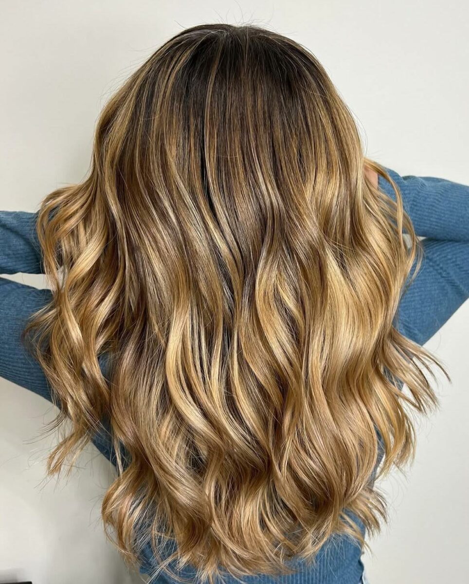 10 Gorgeous Blonde Hair With Dark Roots Ideas To Try Right Now