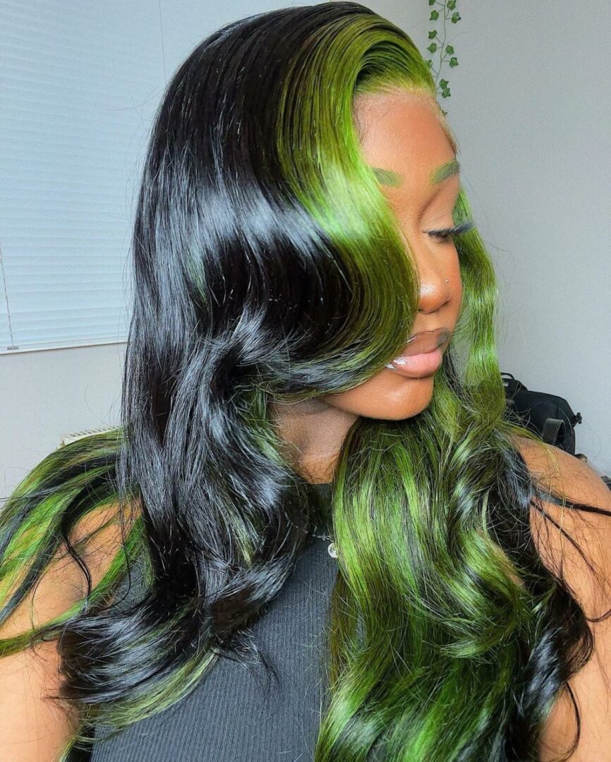 10 Skunk Stripe Hair Ideas That Will Boldly Transform Your Look