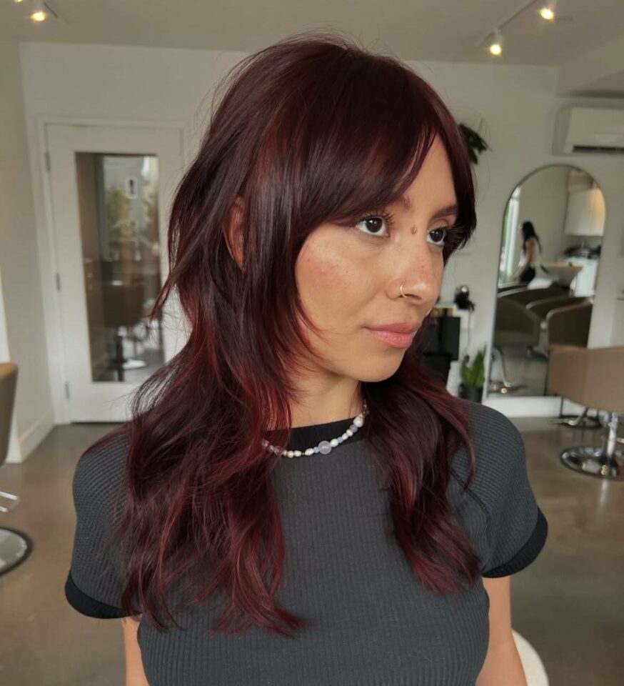 10 Layers With Curtain Bangs Haircuts That Will Elevate Your Look To A ...