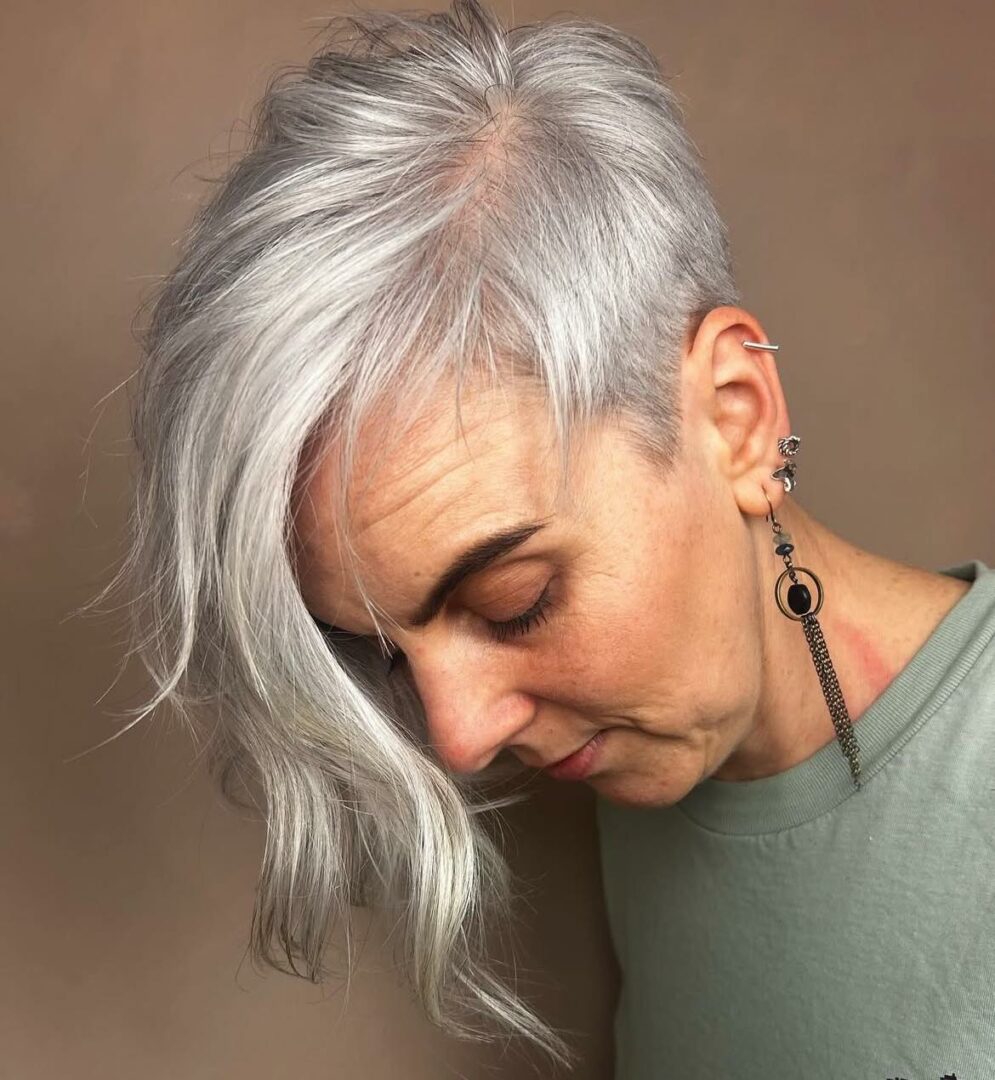 10 Layered Bob Haircuts For Effortless Style And Volume