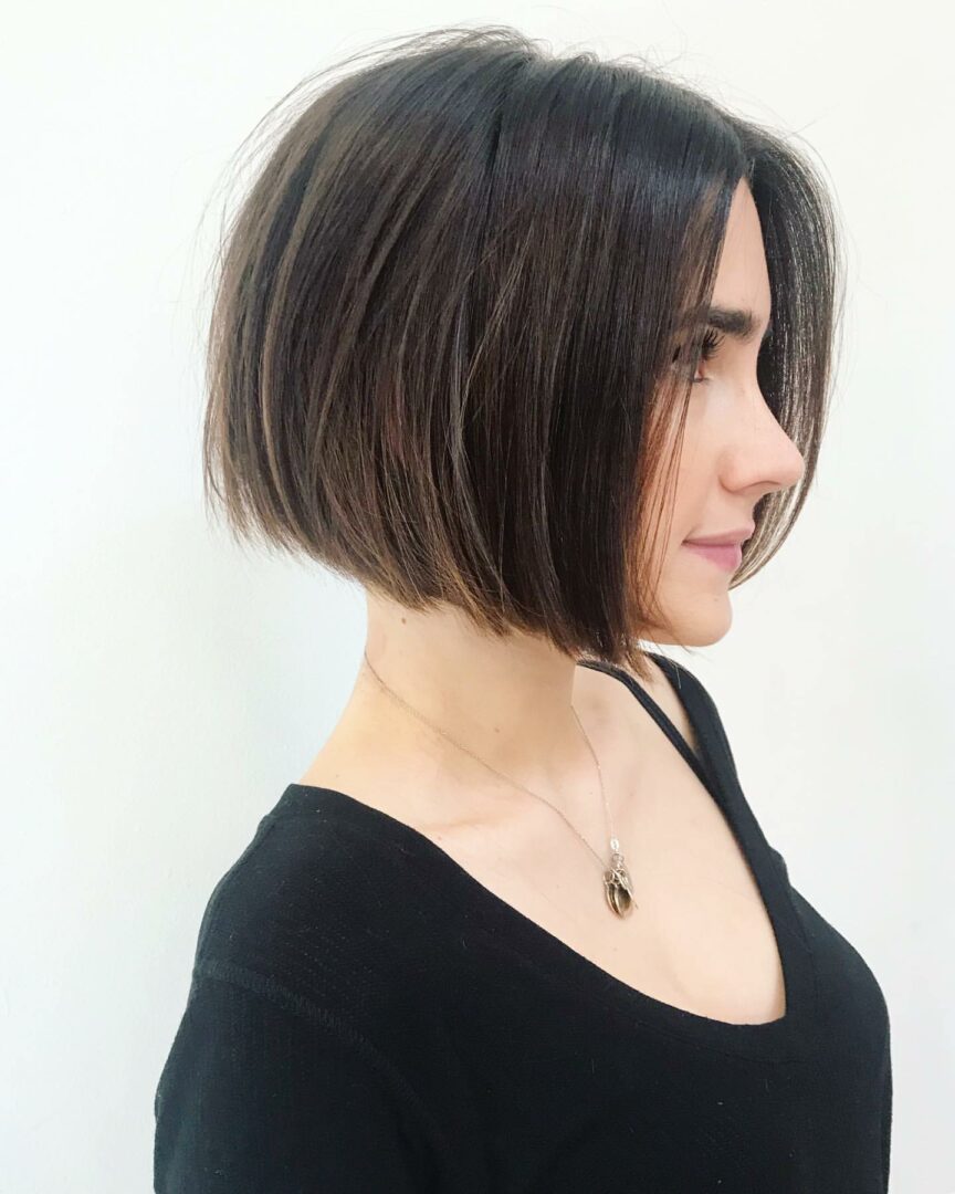 10 Gorgeous Jaw-Length Haircuts For Every Hair Type