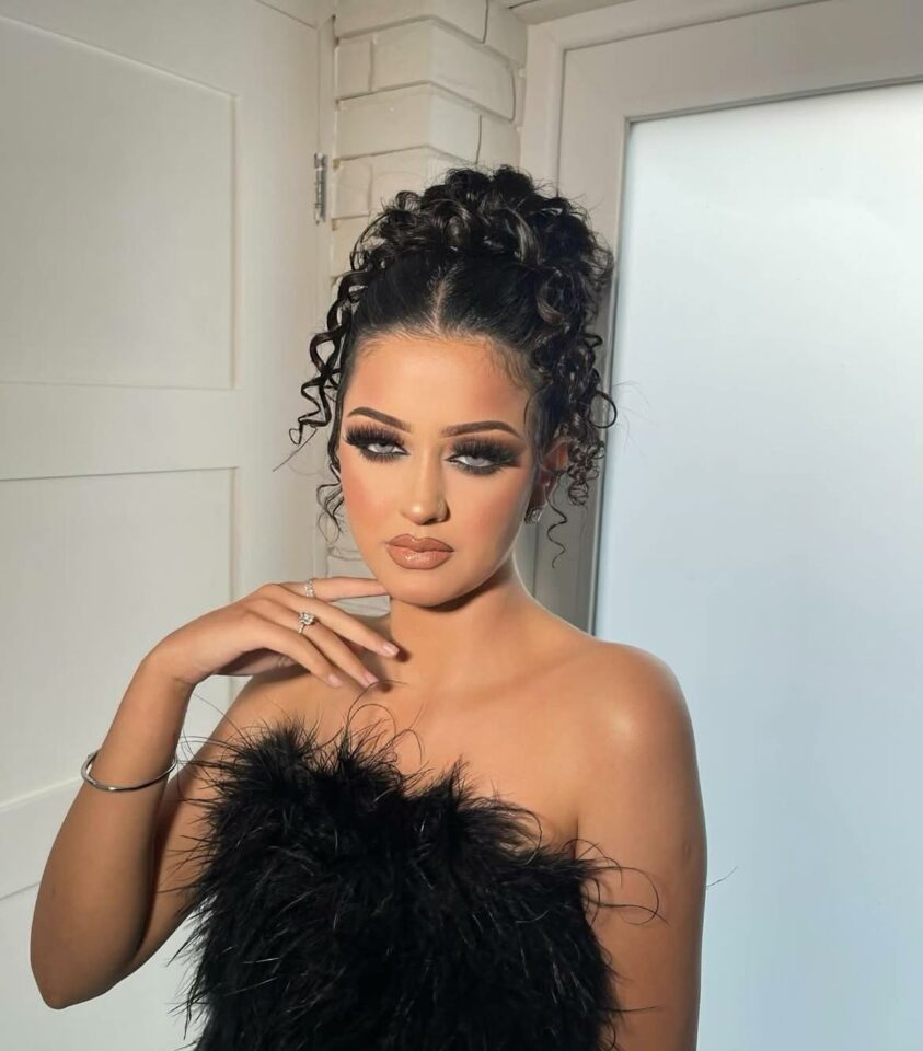 11 Middle Part Hairstyles For Showing Symmetry At Its Best