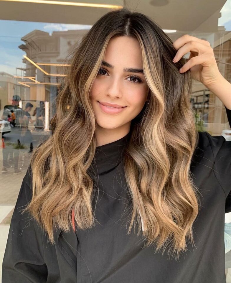 10 Gorgeous Blonde Hair With Dark Roots Ideas To Try Right Now