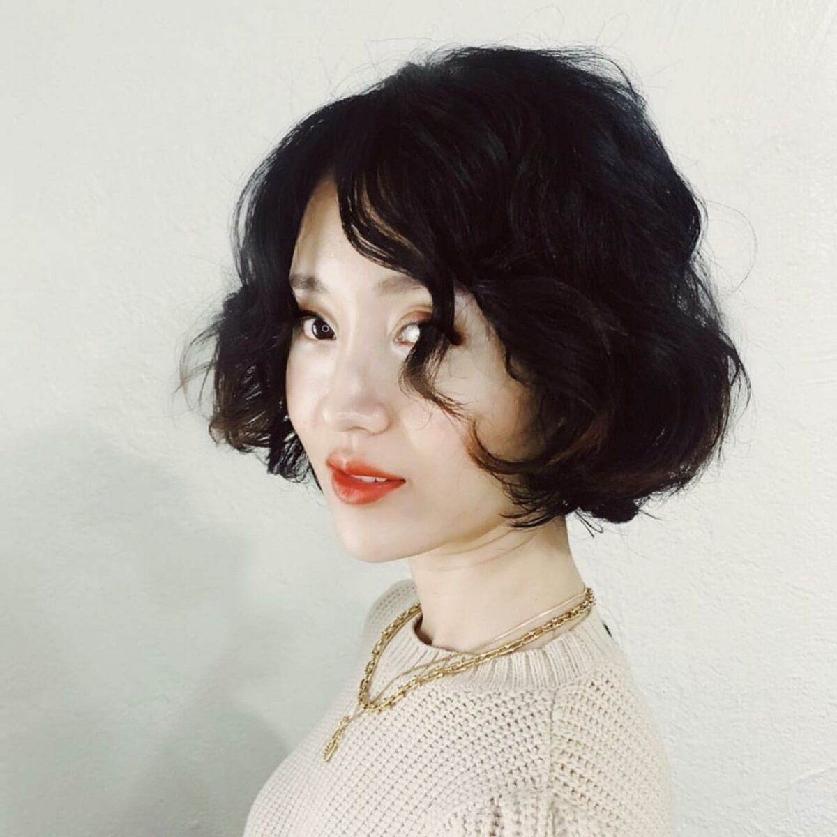 10 Gorgeous Jaw-Length Haircuts For Every Hair Type
