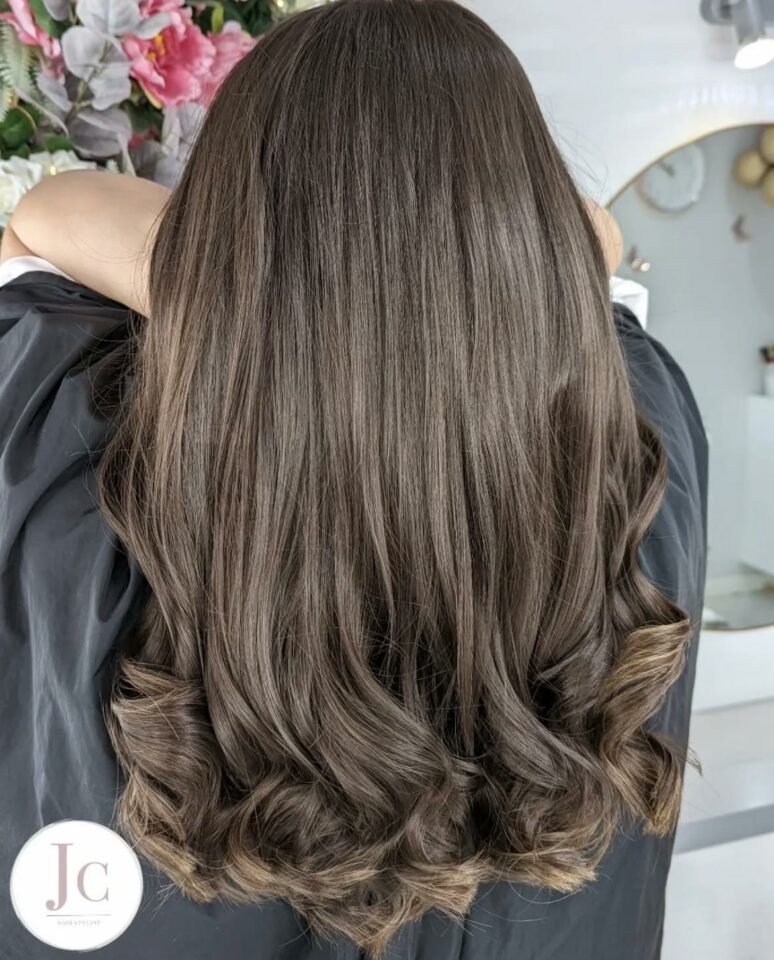 10 One Length Haircuts You'll Love, Suitable For Every Style