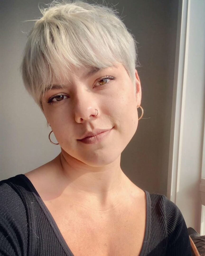 10 Platinum Pixie Cuts To Inspire Your Next Golden Hair Moment