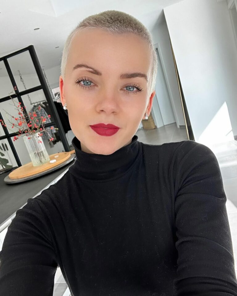 10 Best Ways For Women To Wear A Buzz Cut And Look Chic