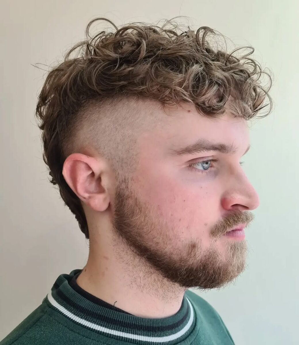 11 cortes de pelo Mohawk Fade para una mezcla perfecta de estilo y filo