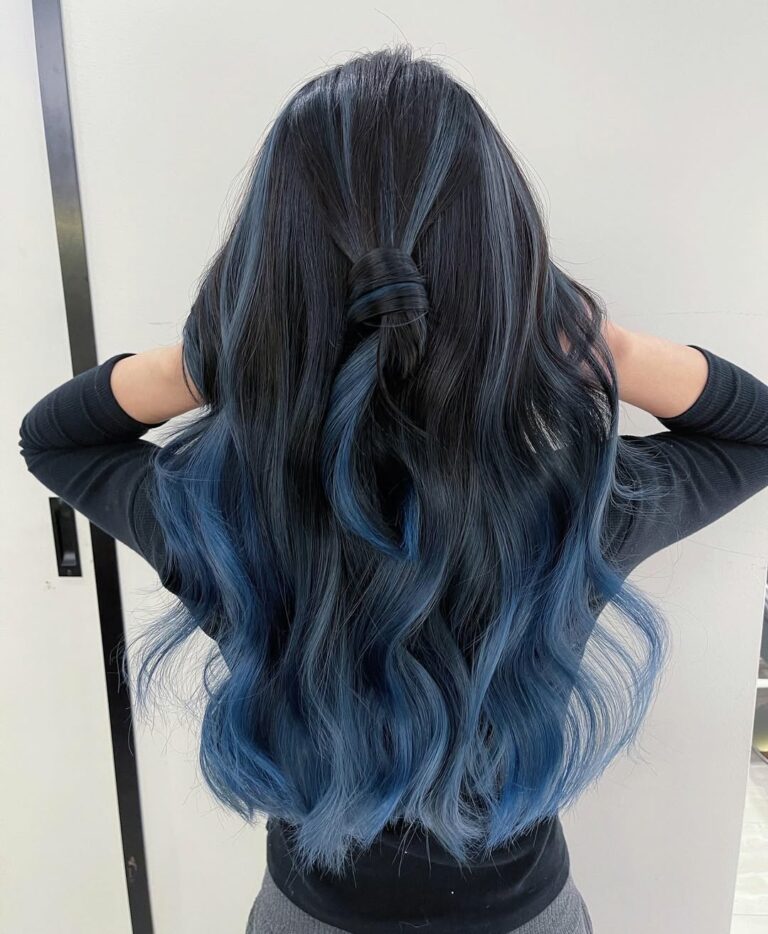 10 ideas para el pelo azul oscuro que transformarán tu look diario