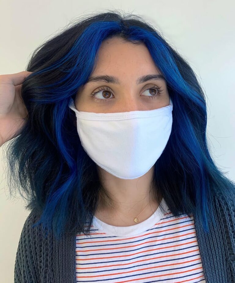 10 ideas para el pelo azul oscuro que transformarán tu look diario