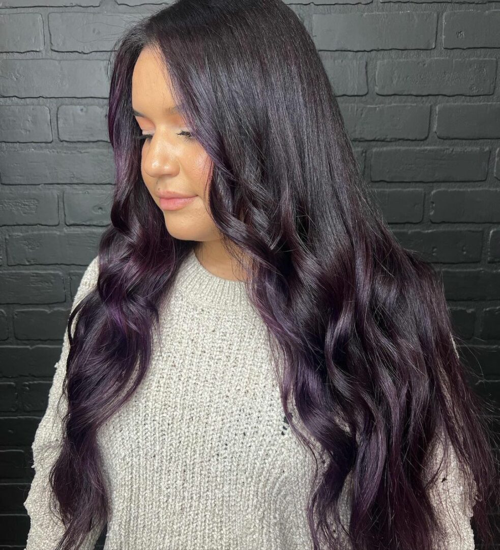 10 idee di colore per capelli viola per la tonalità più cool dell'inverno