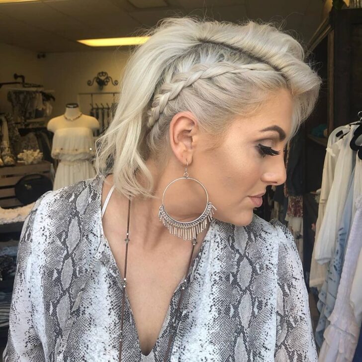 12 Simple Hairstyles That Will Elevate Your Everyday Look