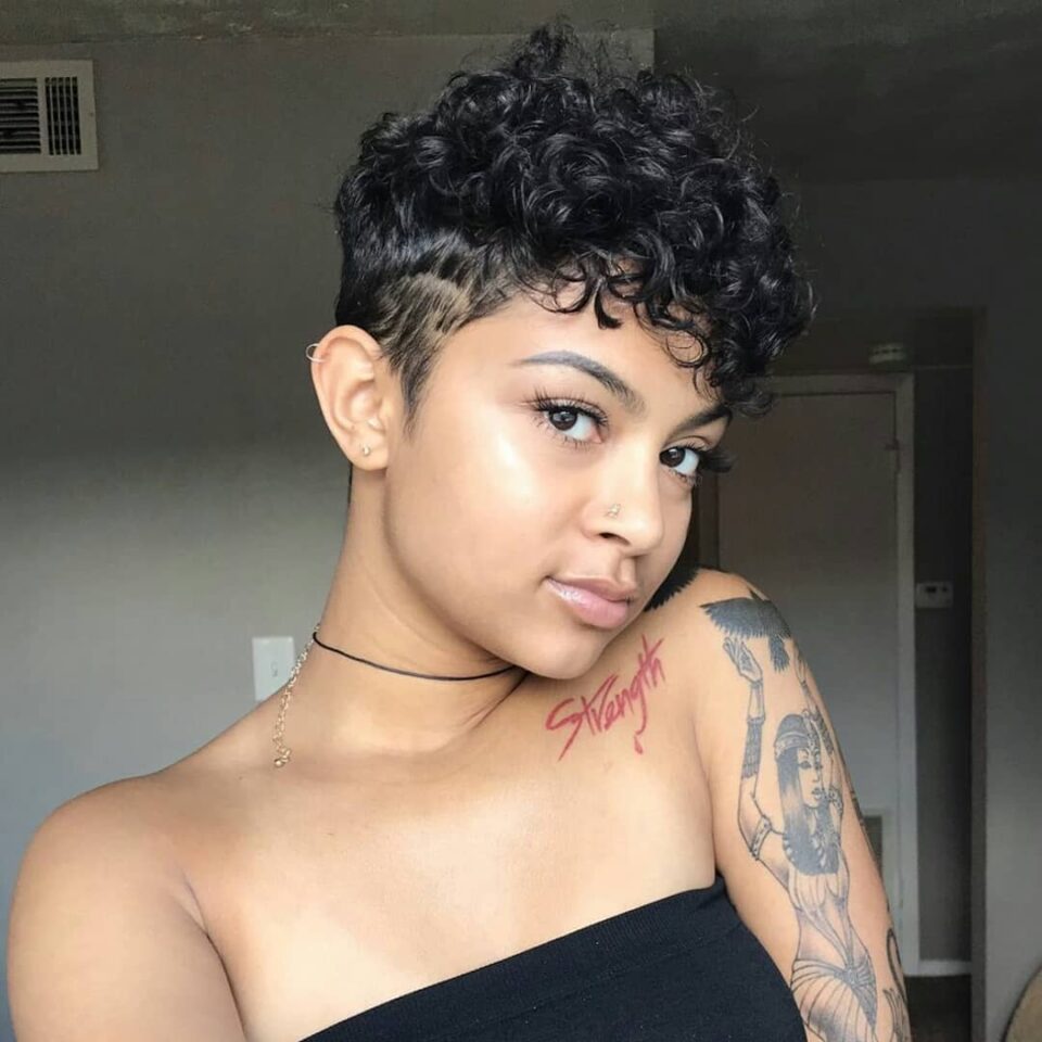 10 Easy Hairstyles For Thin Curly Hair That You Must Try