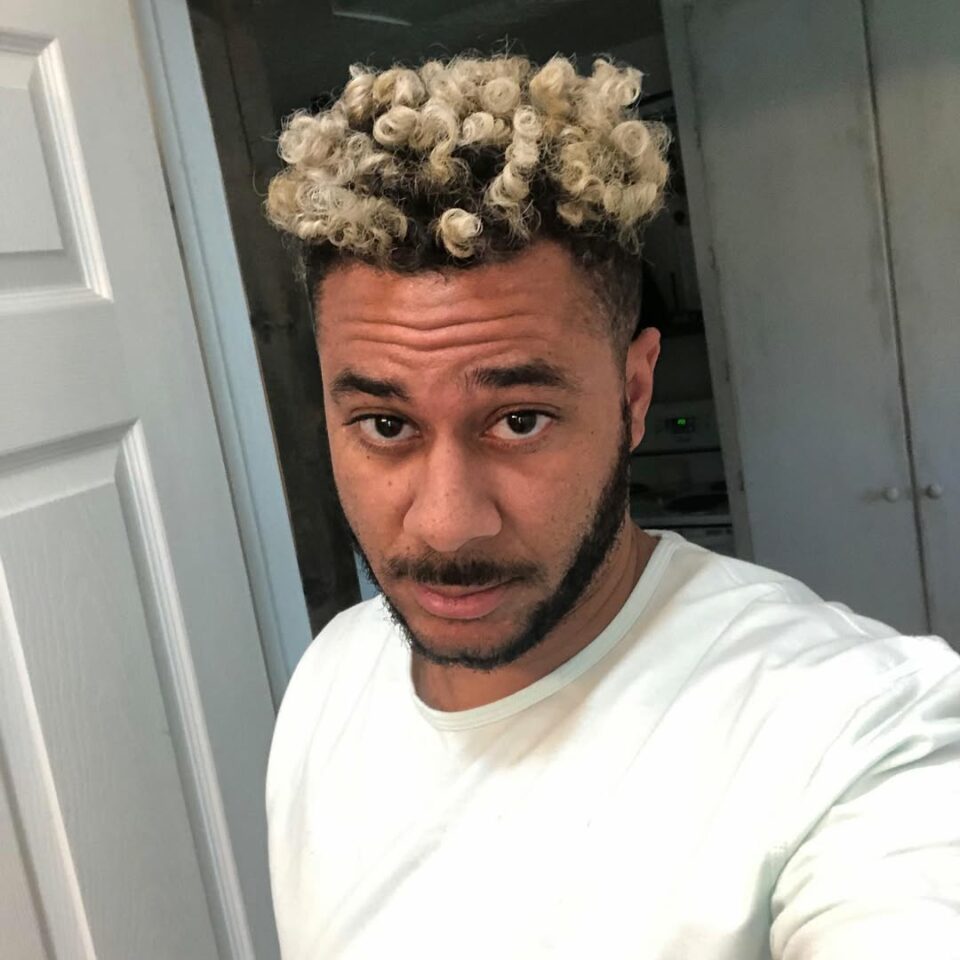 12 Cool Frosted-Tip Hair Ideas To Light Up Your Look