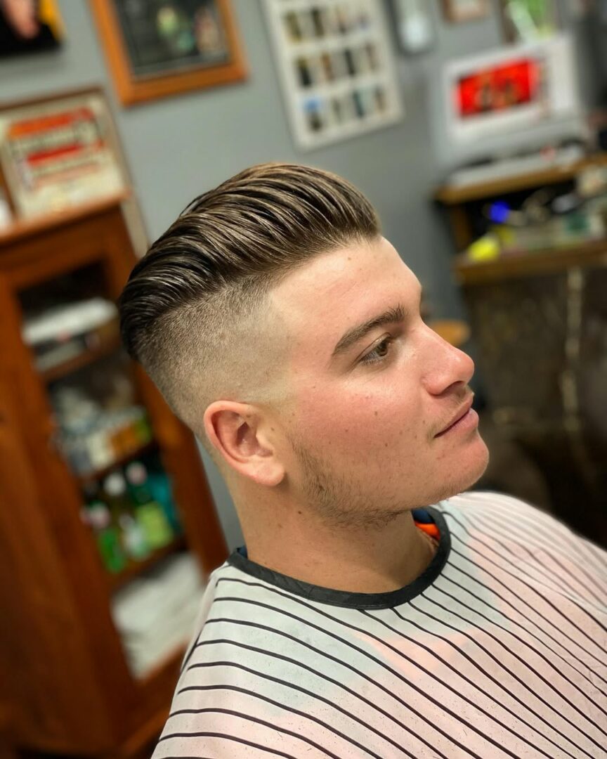 10 cortes de pelo Pompadour Fade que combinan estilo clásico y moderno