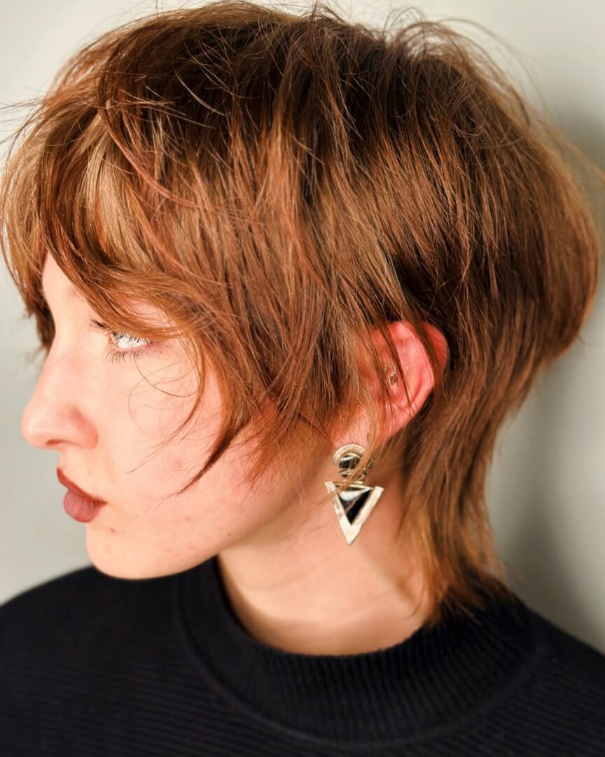 11 Gorgeous Bixie Haircuts That Took Over 2025