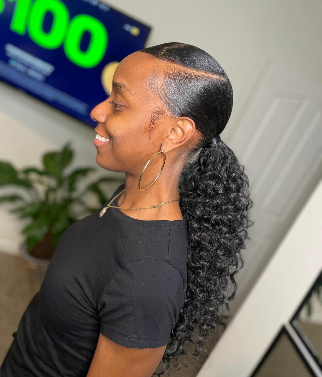 11 Curly Ponytail Ideas You'll Love Wearing Everywhere