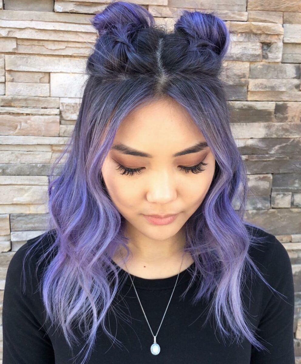 12 magníficos colores de pelo morado claro para iluminar tu estilo en 2025