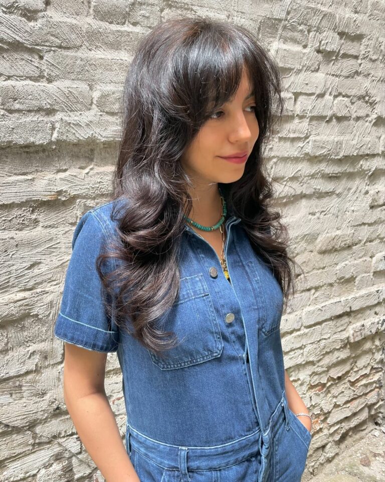 10 Stylish Layered Haircuts For Full Faces That Highlight Your Natural ...