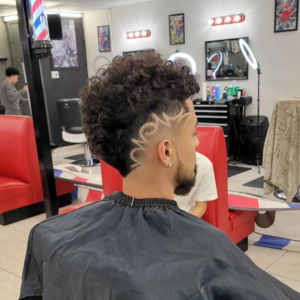 11 Mohawk kapsels voor een perfecte mix van stijl en elegantie