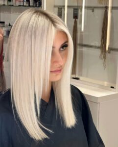 11 Gorgeous Blonde Balayage Looks To Try On Straight Hair