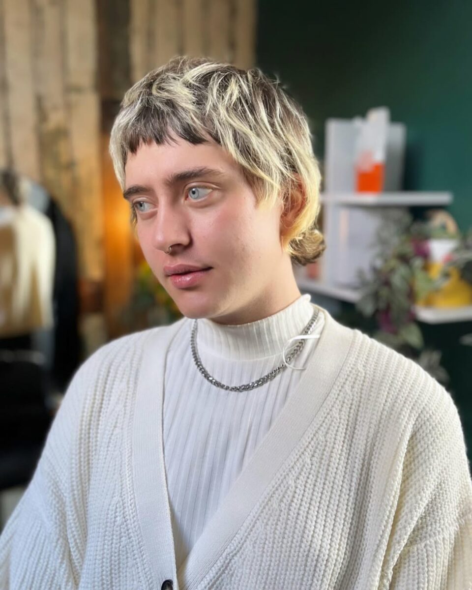 12 Cool Frosted-Tip Hair Ideas To Light Up Your Look