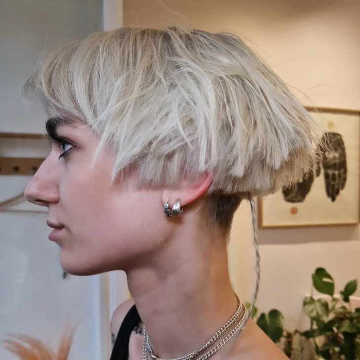 11 Side-Part Textured Bob Haircuts That Will Never Go Out Of Style