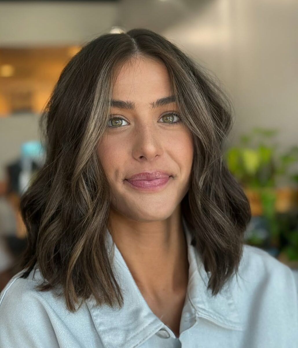 10 Creative Ways To Update Your Dark Hair With Only A Stunning Money Piece