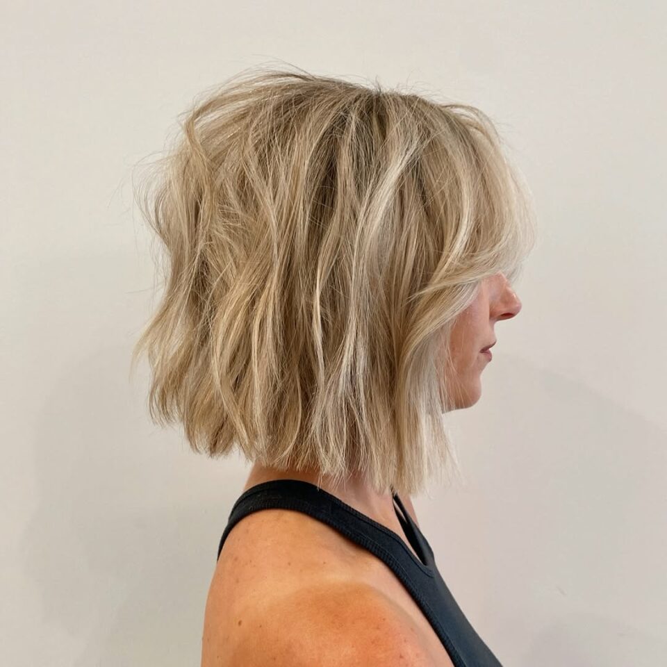 10 Low-Maintenance Chin-Length Haircuts That Keep You Stylish With ...
