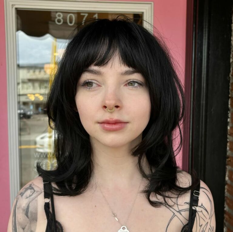 10 Hush Cut Hairstyles for Perfectly Layered Locks That Will Elevate ...