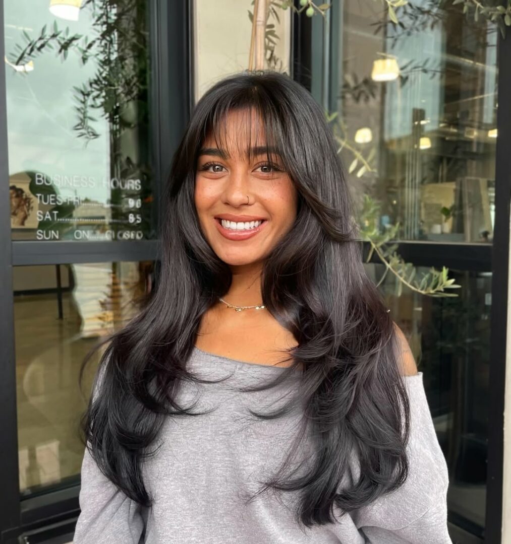 10 Front-Layered Haircuts That Will Put You In The Center Of Attention