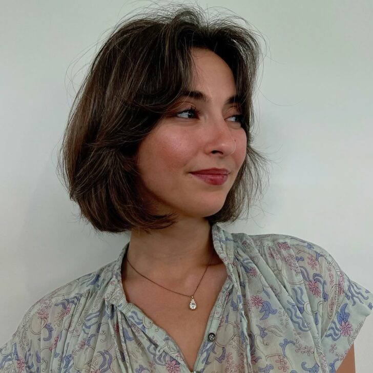 10 Youthful And Flirty Butterfly Bob Haircuts