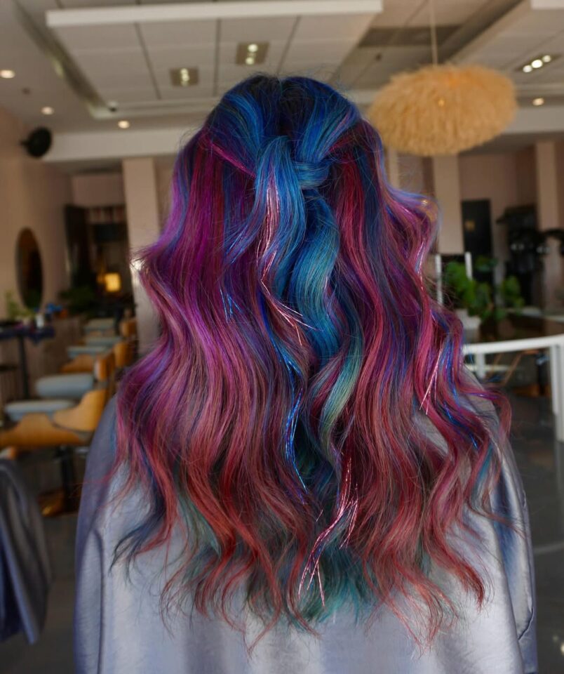 11 Out-Of-This-World Galaxy Hair Trends You'll Be Obsessed With