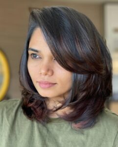 10 Low-Maintenance Layered Lob Hairstyles For Fine Hair