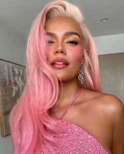 11 Irresistible Light Pink Hair Ideas You'll Want To Try ASAP