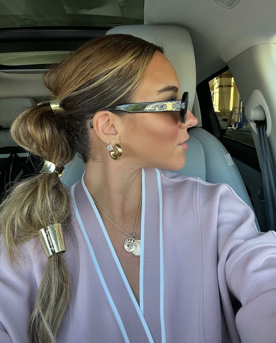 10 Effortlessly Elegant Middle Part Ponytail Hairstyles You'll Love