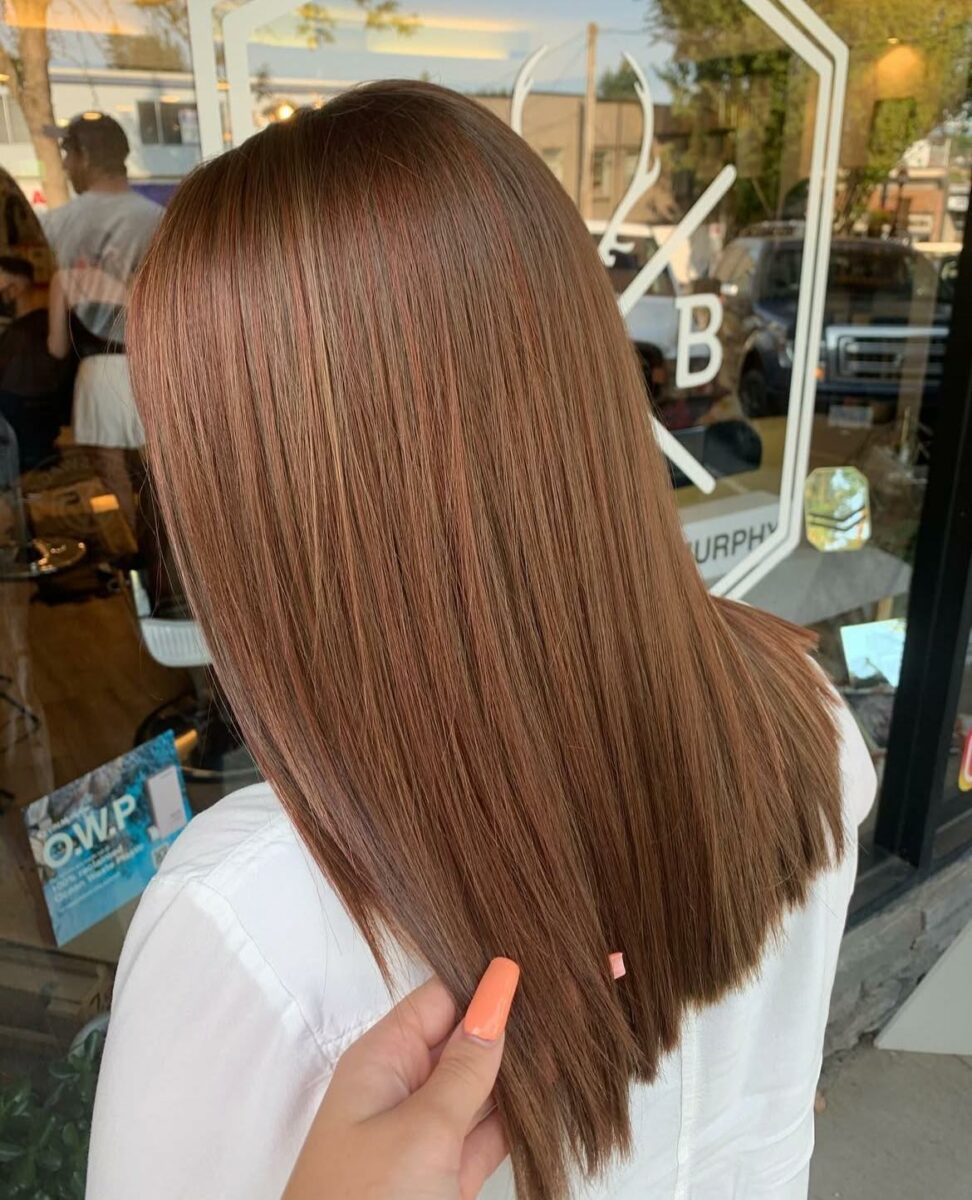 10 Lowlights For Brown Hair As The Secret To Rich, Multi-Dimensional Color