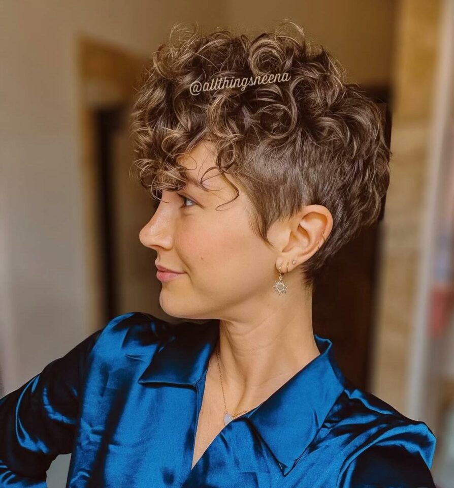 Layers That Set Your Curls Free—13 Curly Cuts That Give Your Hair The ...