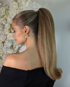10 Effortlessly Elegant Middle Part Ponytail Hairstyles You'll Love