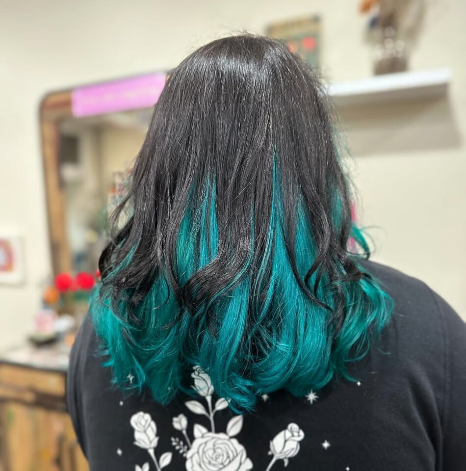 10 Teal Hair Ideas For The Ultimate Color Transformation