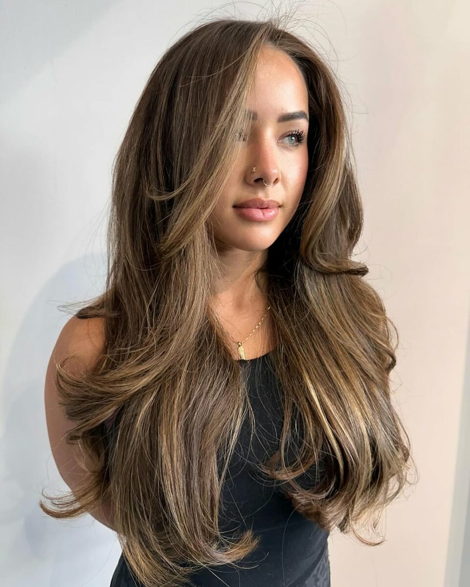 14 Polished, Sleek, And Totally Stylish Haircuts For Straight Hair You ...