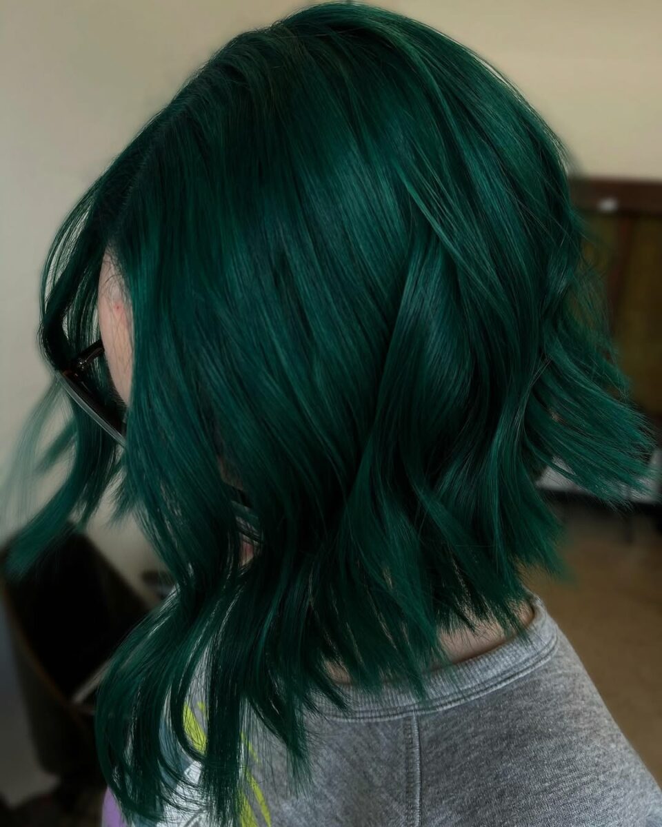 10 Teal Hair Ideas For The Ultimate Color Transformation