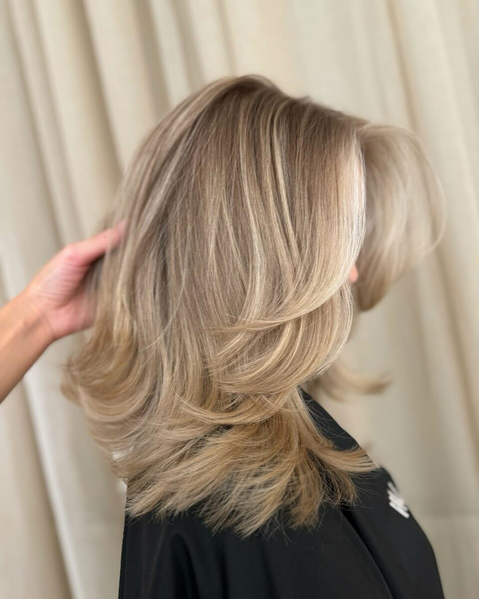 10 ideas revolucionarias para perfeccionar tu cabello rubio medio